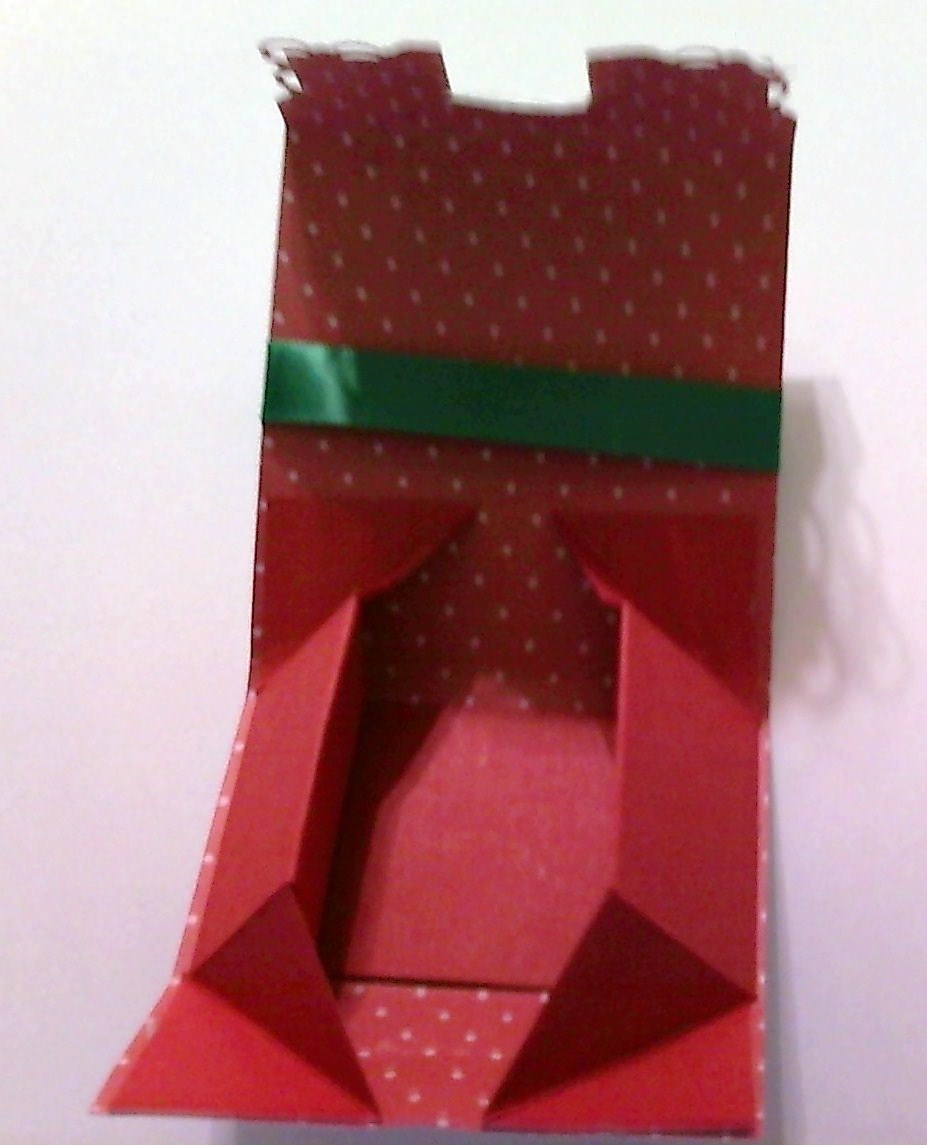 Crazy for Crafting by Linn: #9 Fold Flat Gift Box '12 Projects for ...