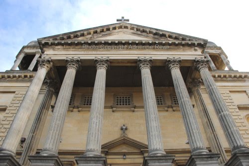 Adrienne Rewi Online: Oamaru - Church Architecture