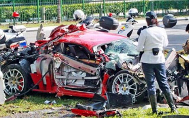 Swepeez - Fun Is On Air: Badly Wrecked Exotic Cars