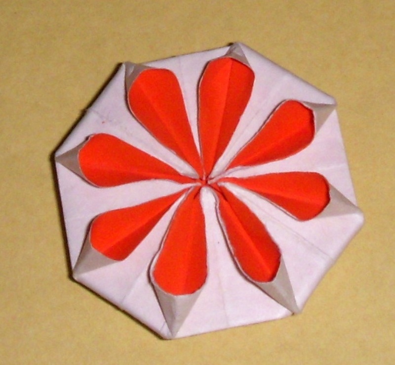 Origami: Origami Chrysanthemum kusudama