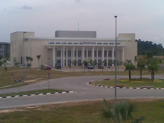 Utem Library