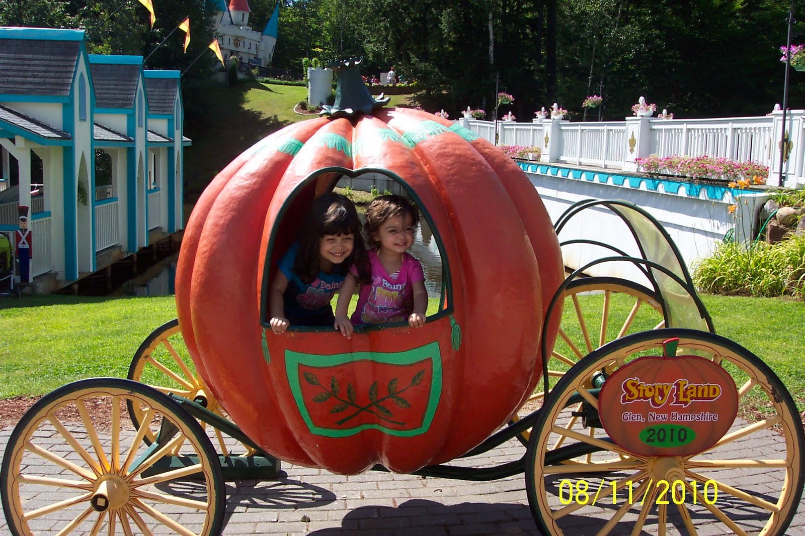Little Princess Emma: The girls had lots of fun at Storyland.