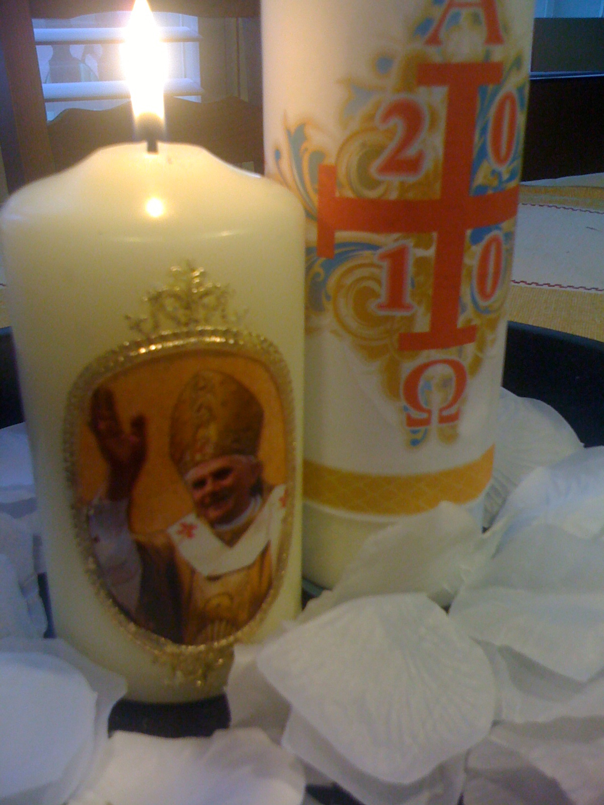 Family At The Foot Of The Cross: Happy Birthday Holy Father!