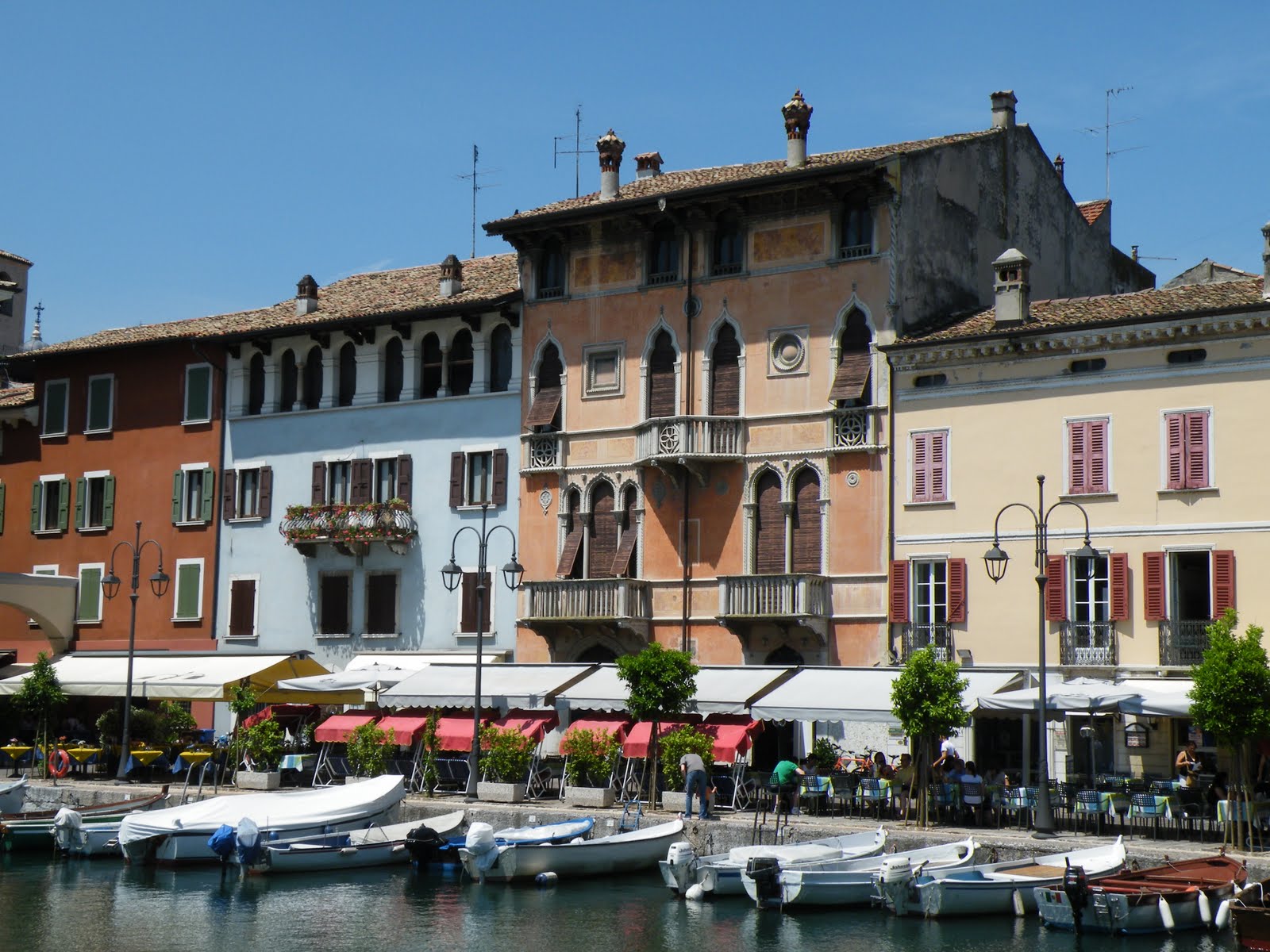 Harry & Kath's big adventure: Week 2 Moniga, Lake Garda - Italy
