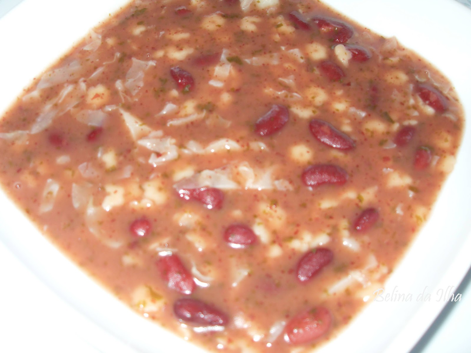 Belina da Ilha: Sopa de feijão com repoulho e massinhas