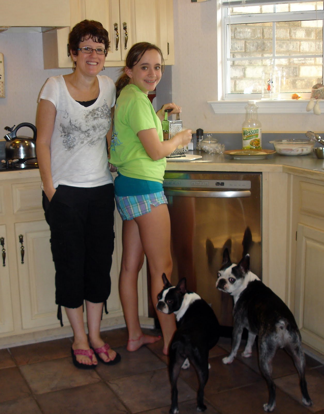 Mom's Cooking Club: Herbed Parmesan Chicken Tenders with The Kids Cook ...