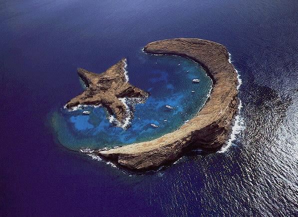 star: Nature photography: ocean crater, moon and star island