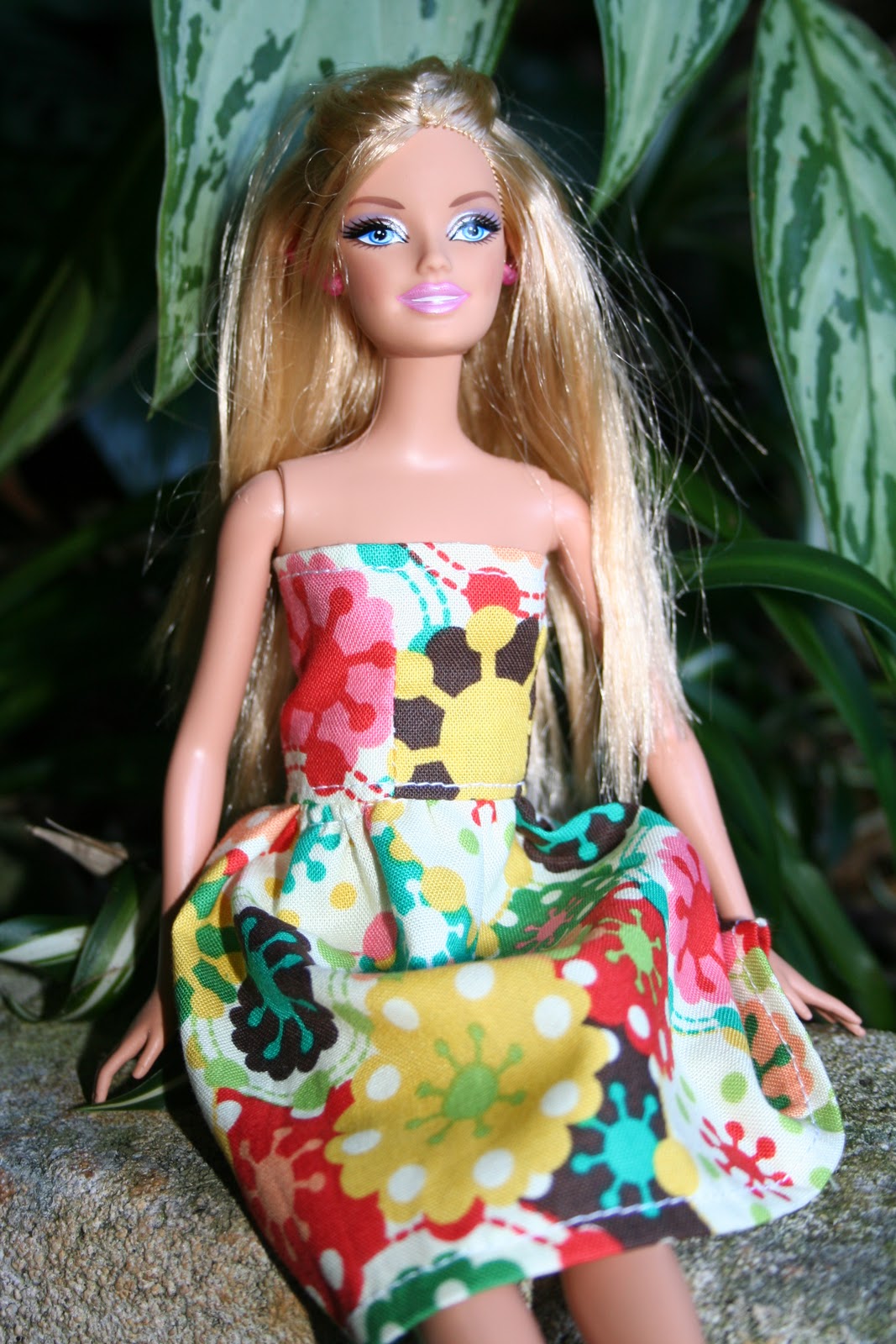 Mama's a Mess!: Barbie Clothes!