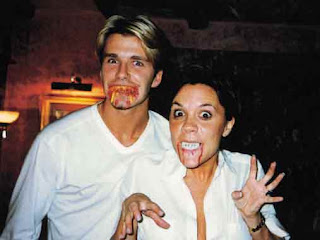 Victoria Beckham Fans: Victoria Beckham Book Learning to Fly: The ...