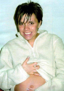 Victoria Beckham Fans: Victoria Beckham Book Learning to Fly: The ...