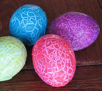 Cracked Colored Eggs - Amanda's Cookin'