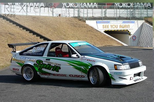 RE-Xtreme Extra: The AE86. Dog or goD