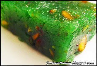 Kozhikodan Pista Halwa / Green Halwa