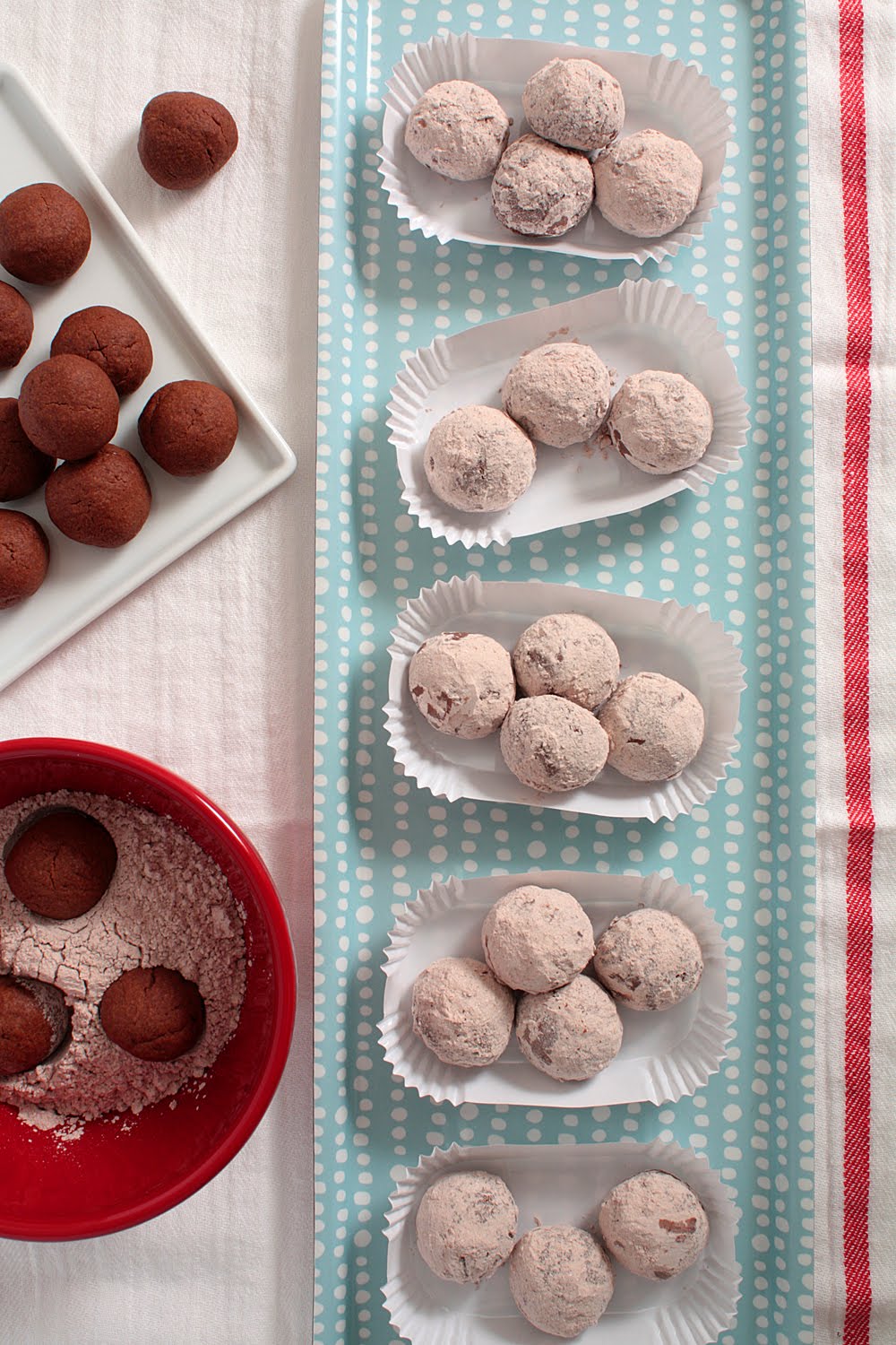 Hungry Cravings: Chocolate Sand Cookies