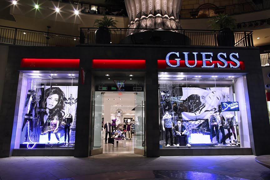 I Spy...with a visual merchandising eye!: October 2010