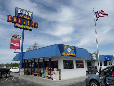 PIG OUT SPOTS: C & D Drive-In (Boardman, OR)