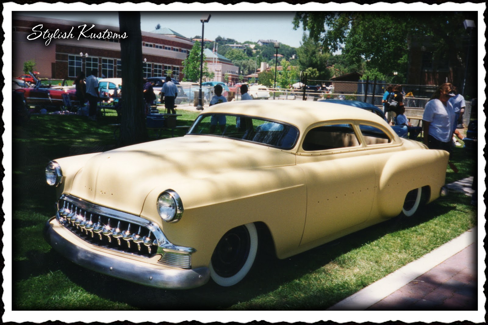 STYLISH KUSTOMS: Stylish 1953 Chevy Kustom