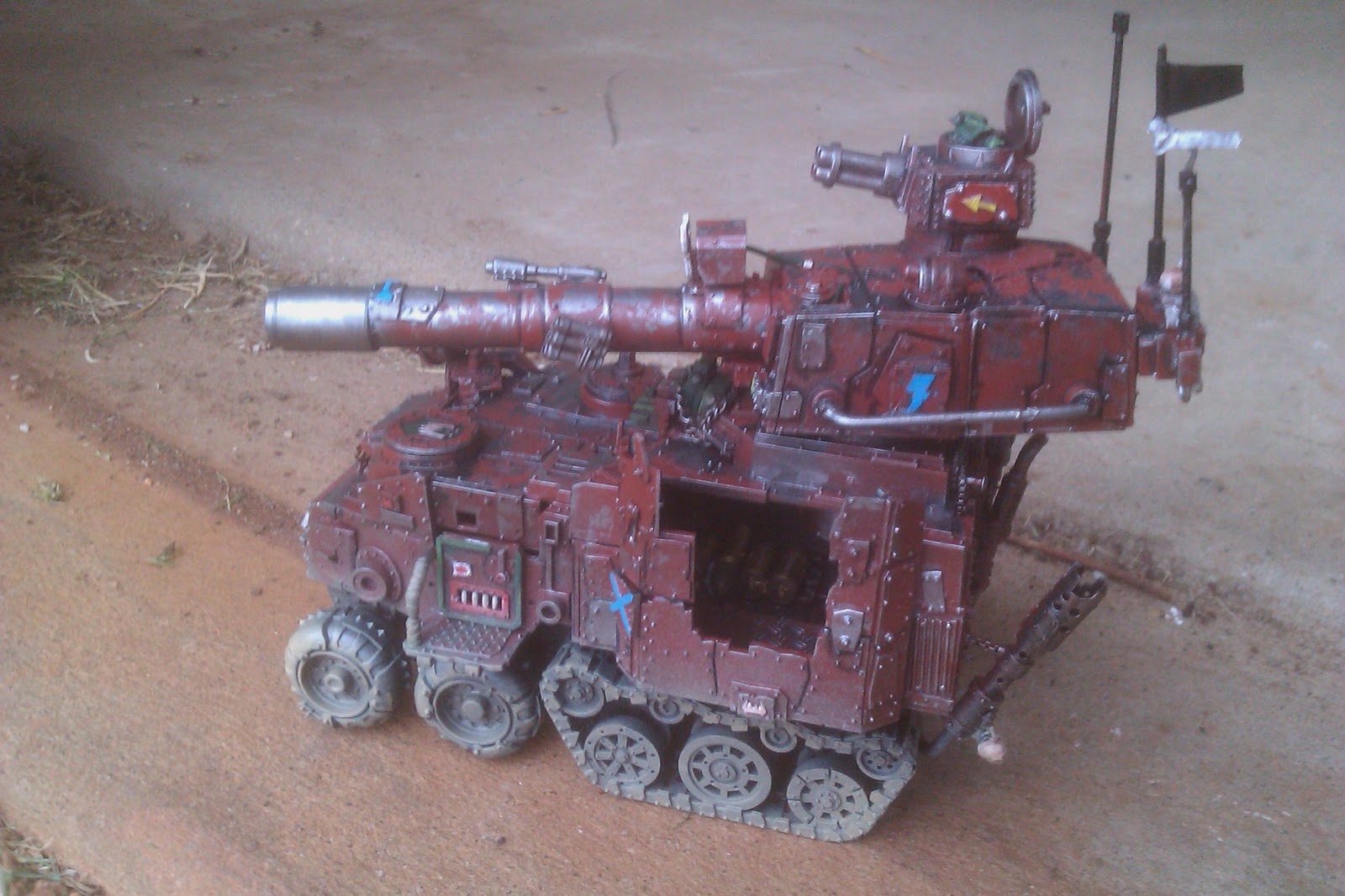 AddictedToStyrene: WH40K - Battlewagon with KillKannon finally painted ...