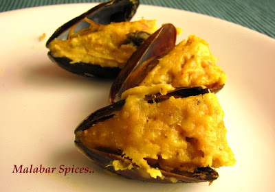 Malabar Spices...: Kadukka Nirachathu (Arikadukka) /Stuffed Mussels