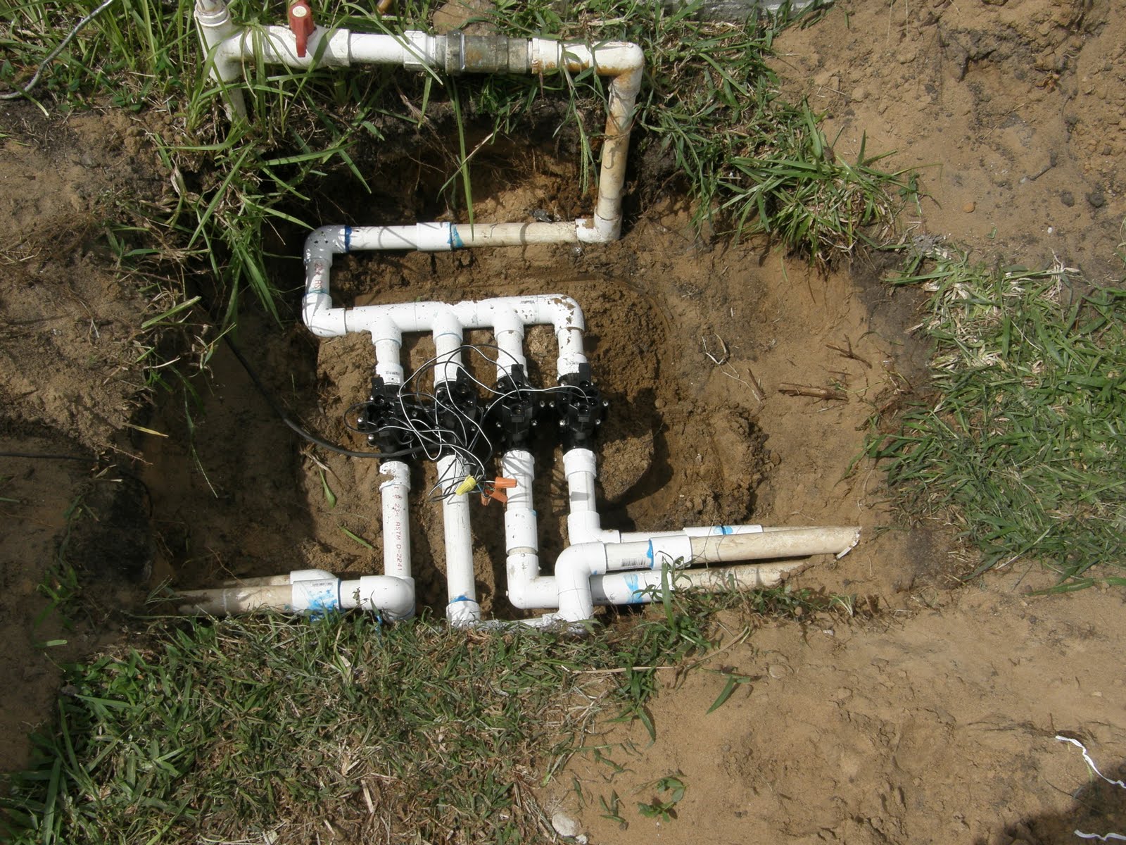 FL Construction: Loma V - Irrigation Valves