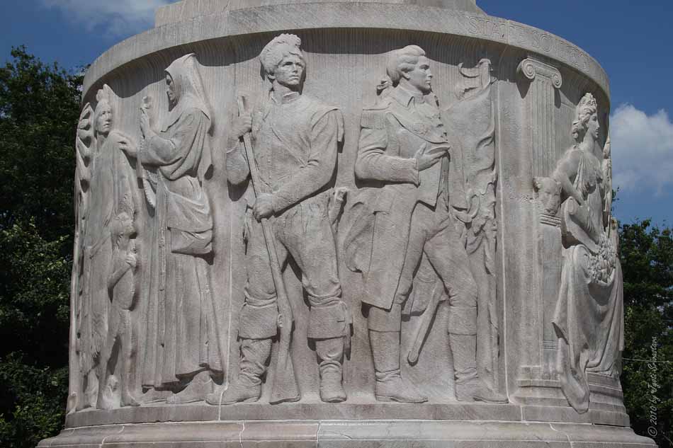 Public Art in Chicago: Illinois Centennial Monument