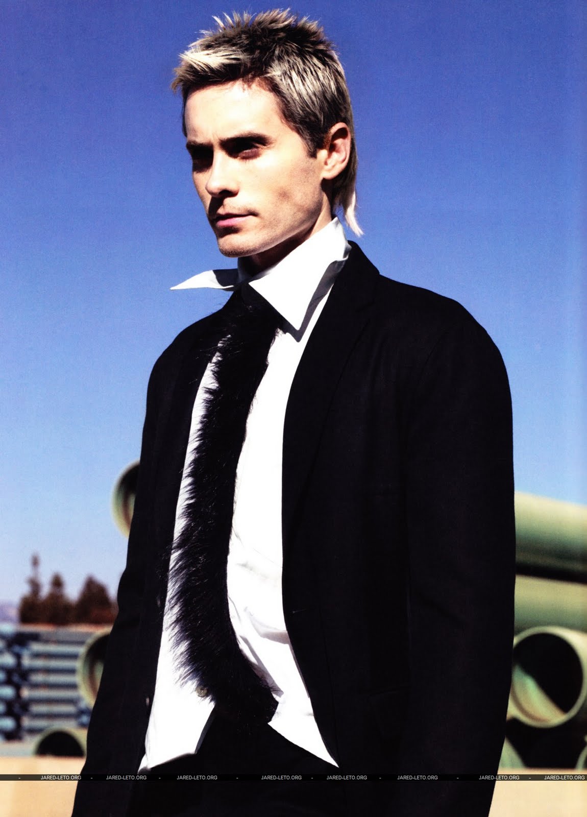 OFFICIAL ECHELON URUGUAY - THIRTY SECONDS TO MARS -: SCANS DE ZOO ...