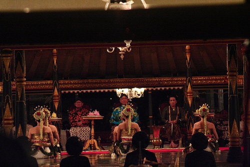 Fabolous Jogja: Bedhoyo Herjuno wiwoho