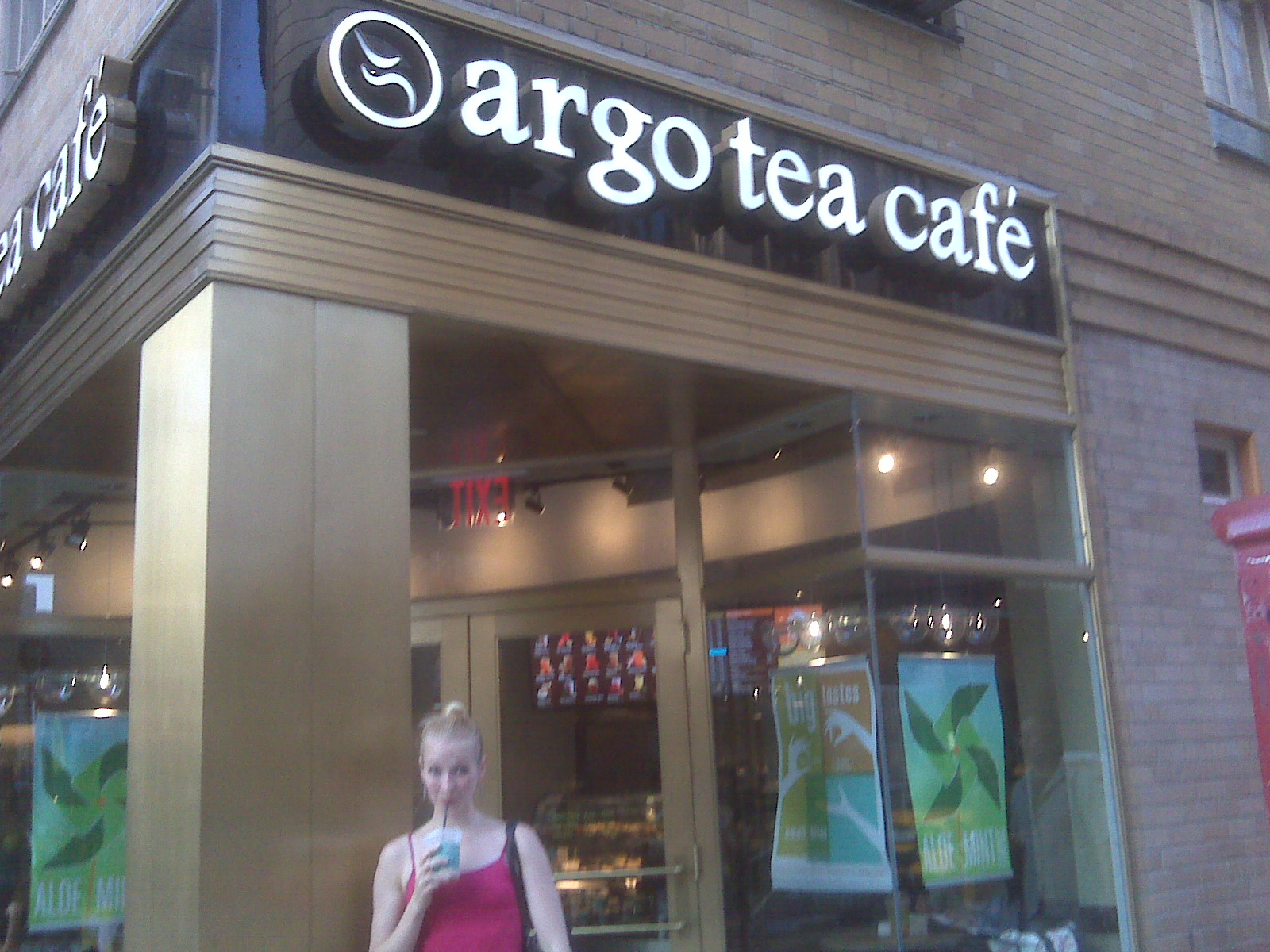LOOKADOO IN NEW YORK: Argo Tea Cafe
