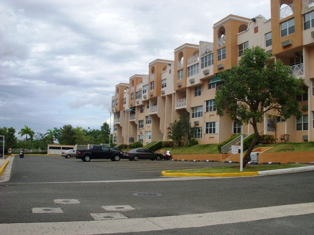 VEREDAS DEL PARQUE ESCORIAL: VEREDAS DEL PARQUE ESCORIAL, CAROLINA