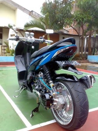 Montor Edan: Modifikasi Honda Vario Biru │ Chrome Modification 2010