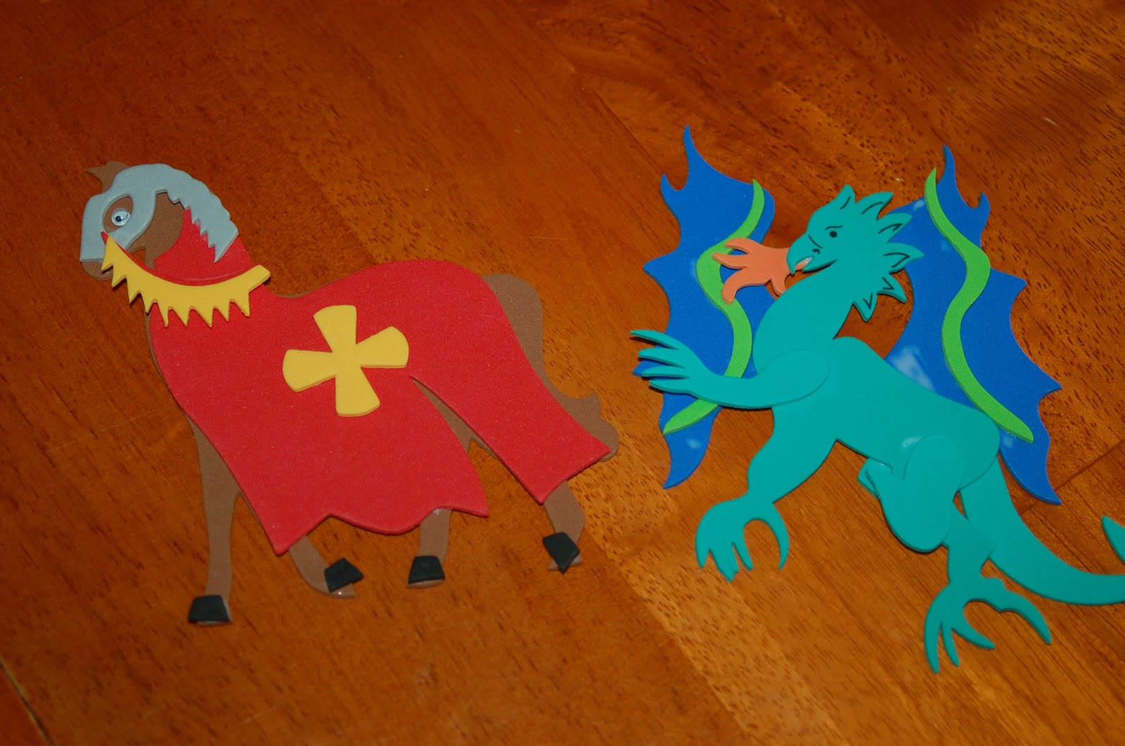 Make Your Own Foam Medieval Knight and Dragon Craft!