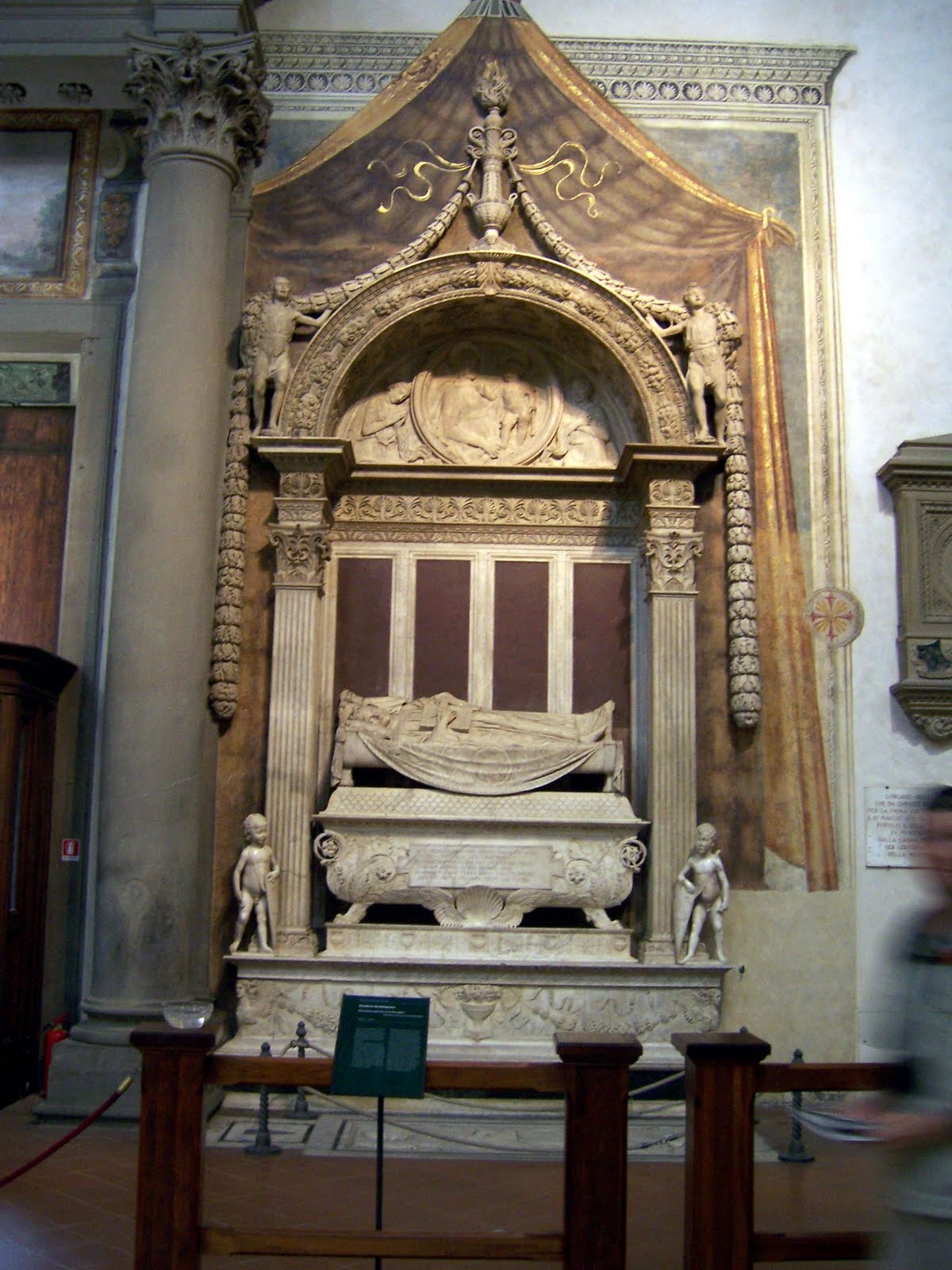 The Clumsy Renaissance: Florence, 12 May 2010 - The Tombs