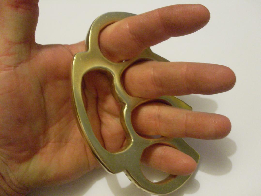 WeaponCollector's Knuckle Duster and Weapon Blog: Homemade Solid Brass ...