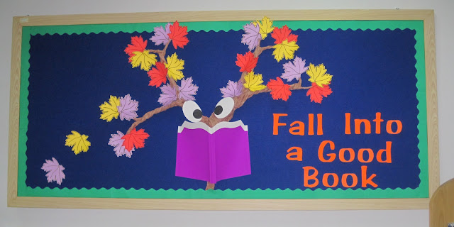 Library Bulletin Boards: Fall Into a Good Book