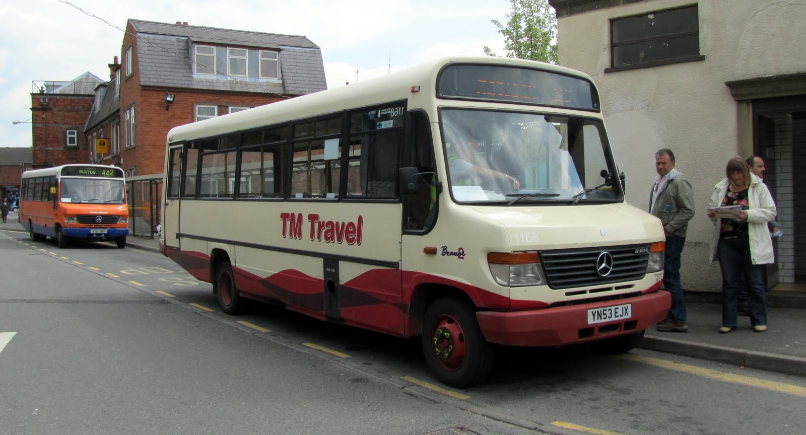 My travels with a Bus Pass: Ashbourne 13/5/2010 - TM Travel, Bowers ...