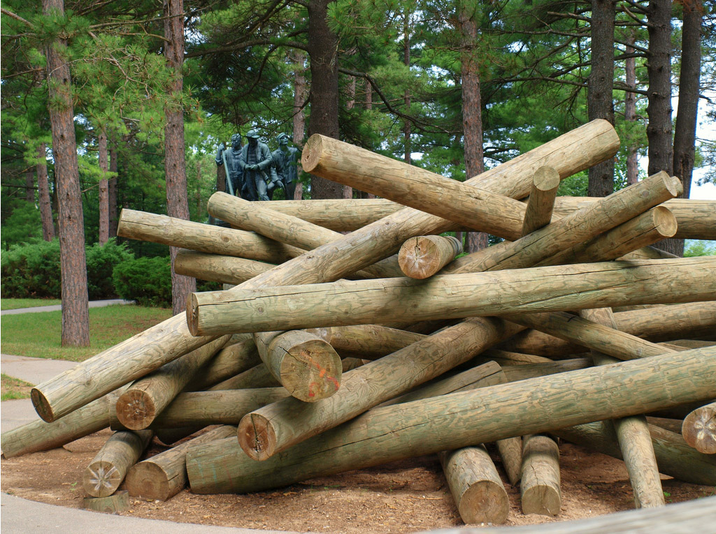 The Learning Landscape: In Search of Log Climbers