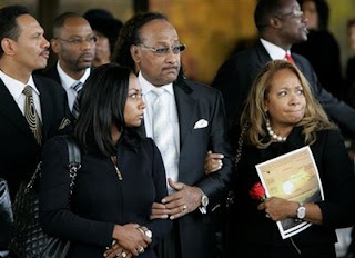 Seoul Glow: Four Tops frontman Levi Stubbs funeral