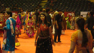 Modern vs Ancient: INCREDIBLE SURAT INDIA