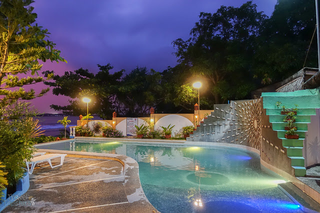 Sunset Bay Beach Resort: Featuring Elyu's Beautiful Sunset (San ...