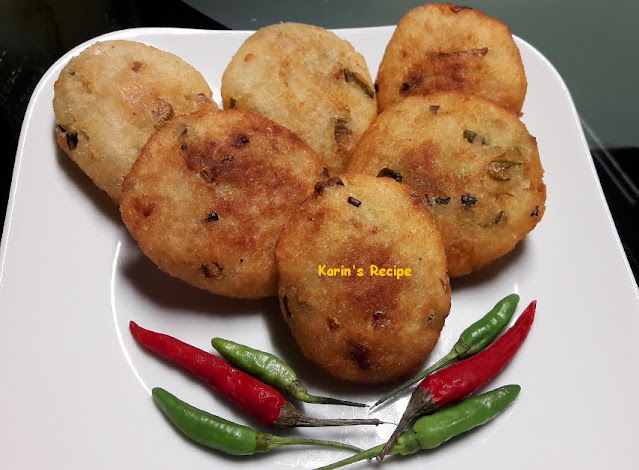 Combro (Stuffed Cassava Patties) - Bloggue