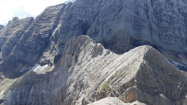 Pyrénées Gilles: Petit Astazou, Grand Astazou, Pic Rouge de Pailla en ...