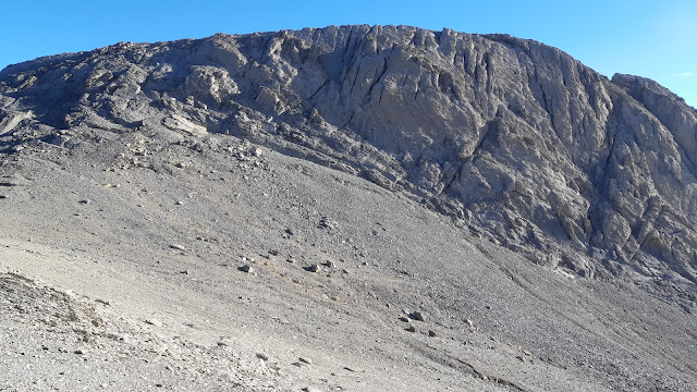 Pyrénées Gilles: Petit Astazou, Grand Astazou, Pic Rouge de Pailla en ...