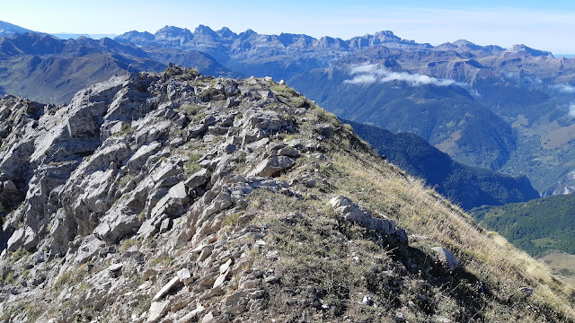 Pyrénées Gilles: Lespetouse, Pic de Sesques, Soum de Moundaut, Capéran ...