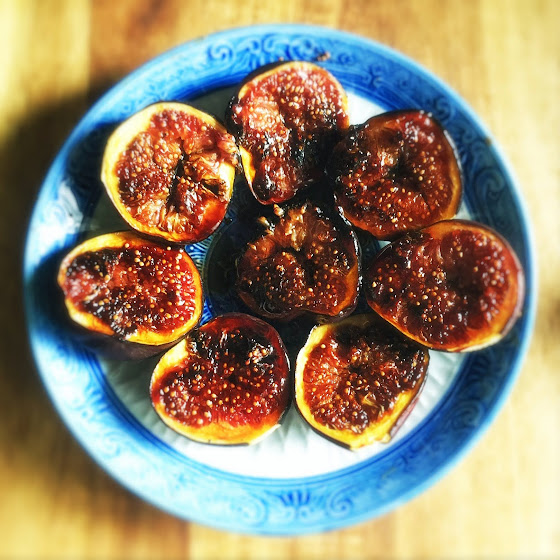 Caramelized Figs | Chinese Recipes at TheHongKongCookery.com