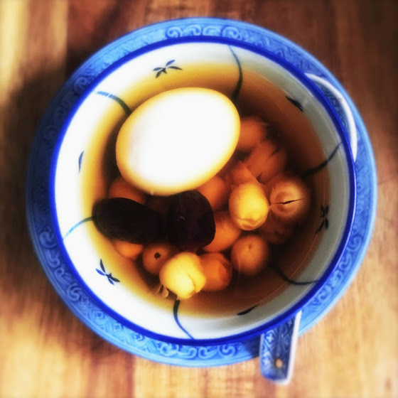 Lotus Seed Egg Tea 蓮子蛋茶 | Chinese Recipes at TheHongKongCookery.com