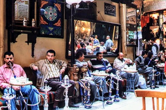 V-INT-EGIPTO: Café El Fishawy (o "café de los espejos")